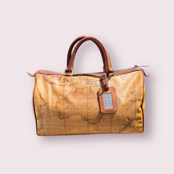 Alviero Martini | Bags | Alviero Martini Classe Geo Map Bag Made In ...